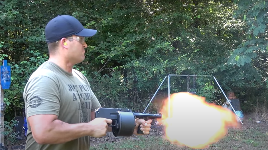 Testing “the Street Sweeper” 12 ga shotgun with 00 Buck Shot {VIDEO ...