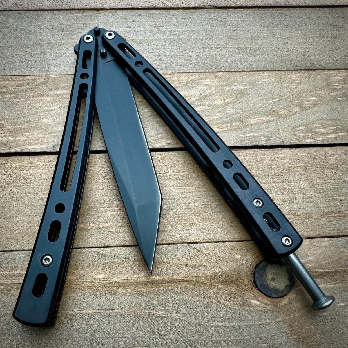 9" Carnivore Curved Tanto Butterfly Balisong Knife | Blade City