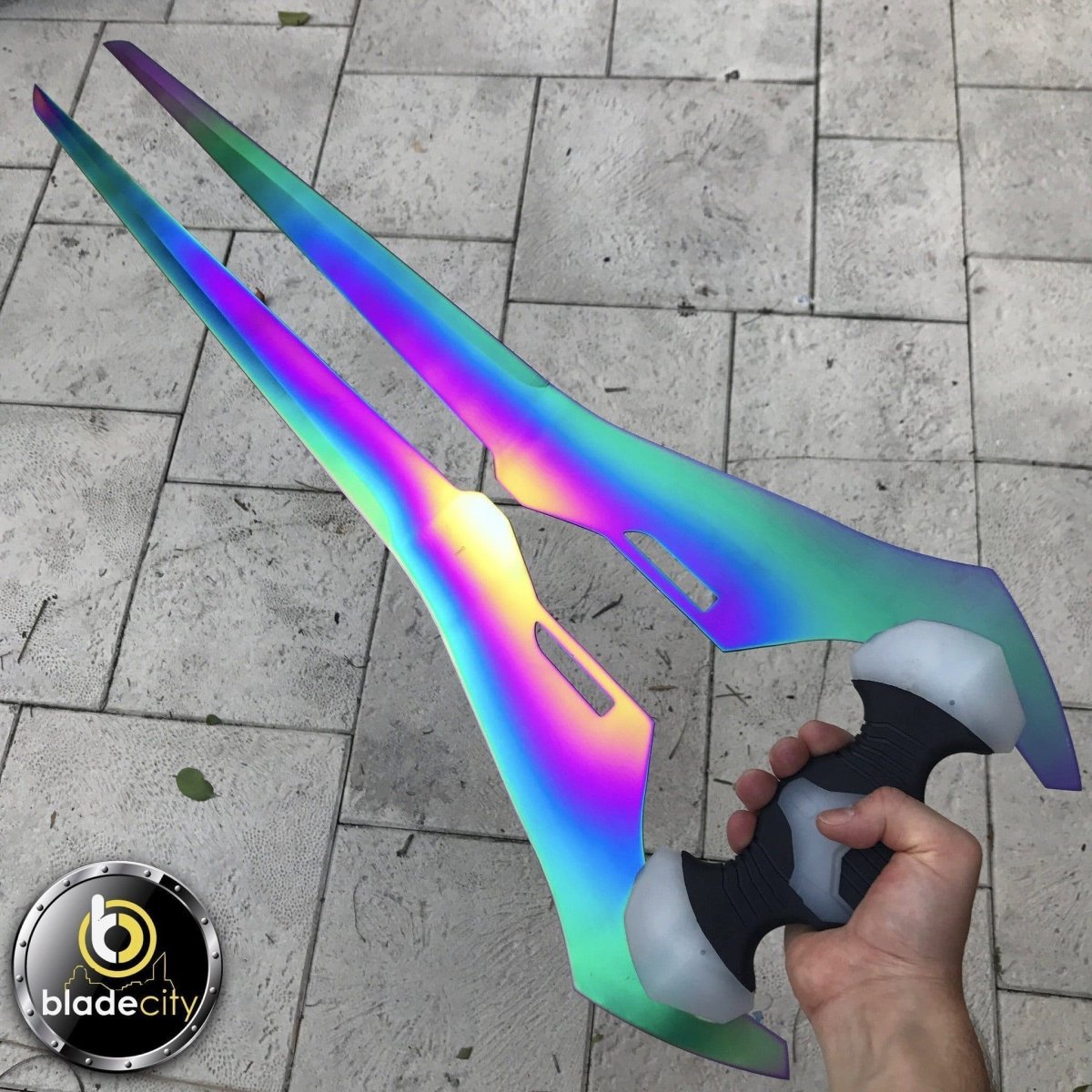 *Closeout Deal* Halo Energy Sword | Blade City
