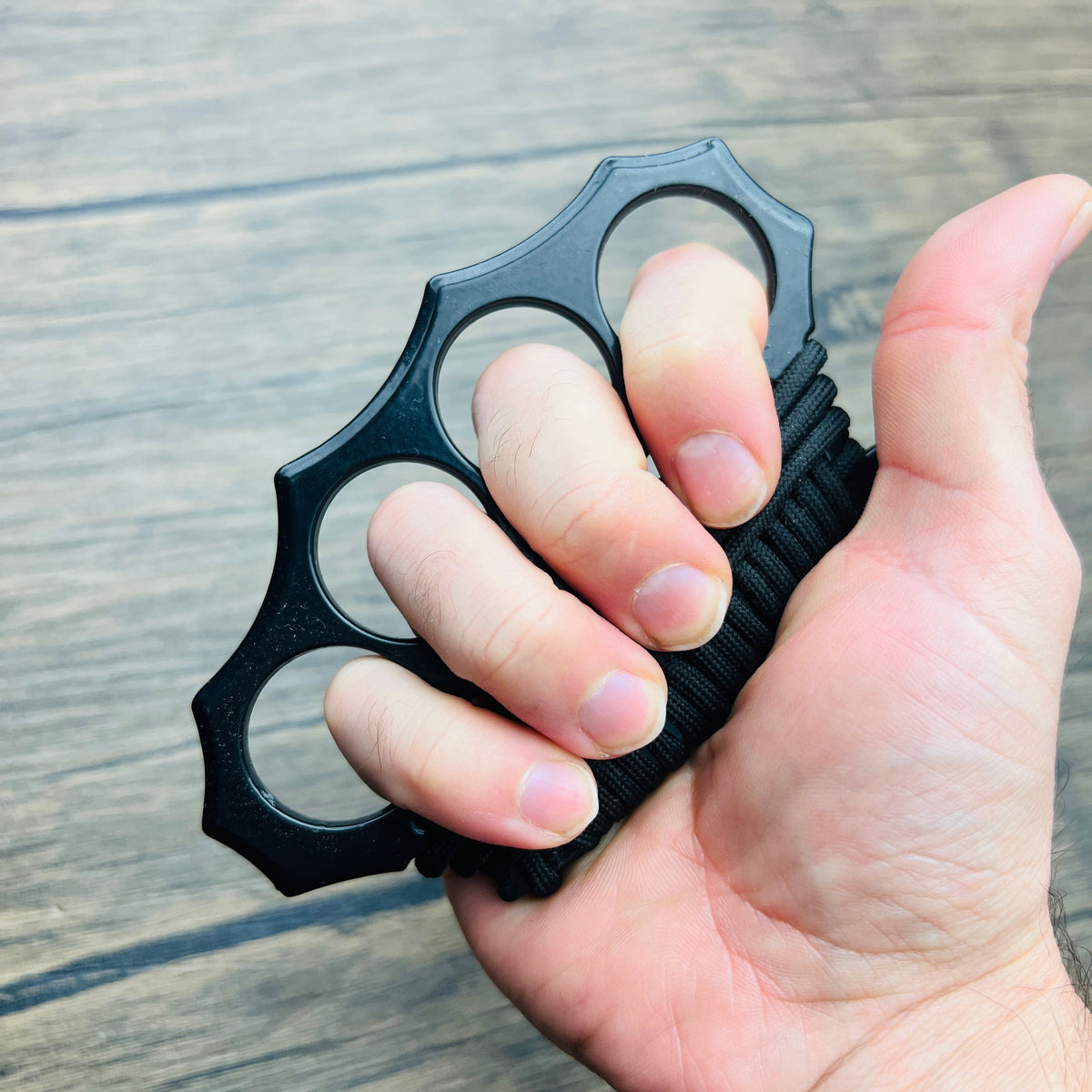 Guardian Self Defense Brass Knuckles With Paracord | Blade City