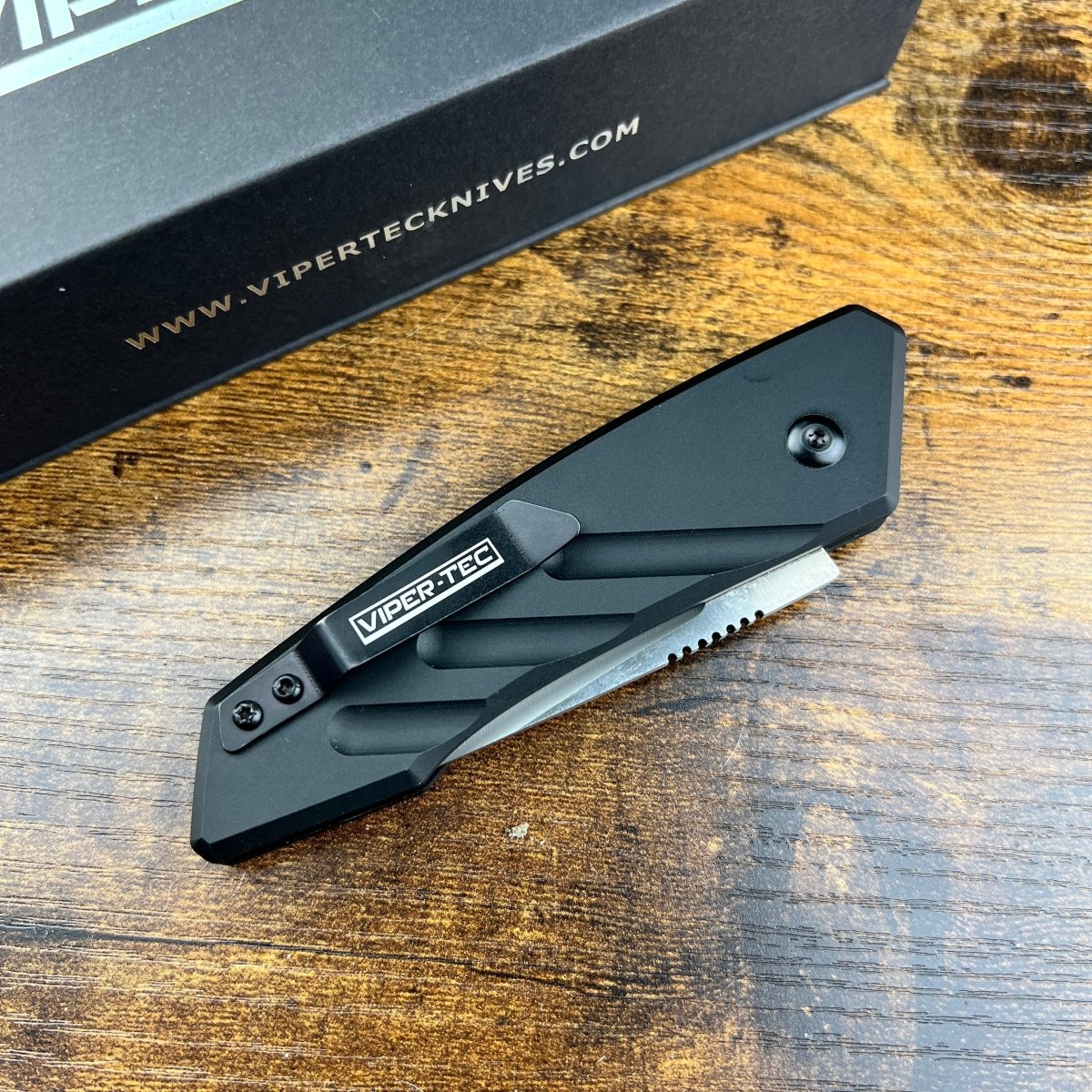 VT Initiate 1 Automatic D2 Switchblade Knife | Blade City